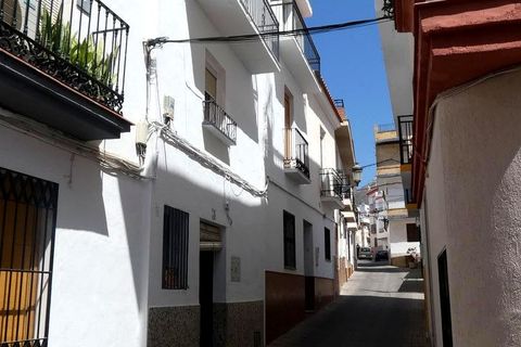 Herenhuis te koop in Molvizar, Granada - € 75.000 | Ref: XL4578 | Kyero