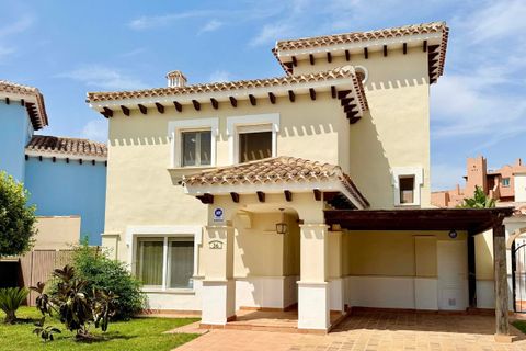 Villa te koop in Mar Menor Golf Resort, Murcia - € 599.950 | Ref: RH ...
