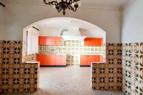 Town house for sale in Nisa, Portalegre - € 225,000 | Ref: 734626 | Kyero