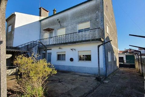 Town house for sale in Nisa, Portalegre - € 225,000 | Ref: 734626 | Kyero