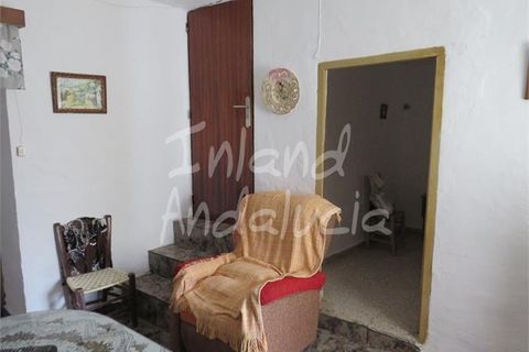 Town house for sale in Bobadilla De Alcaudete, Jaen - € 36,000 | Ref ...