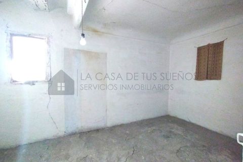 Country house for sale in Sax, Alicante - € 55,000 | Ref: CAS_1508 | Kyero