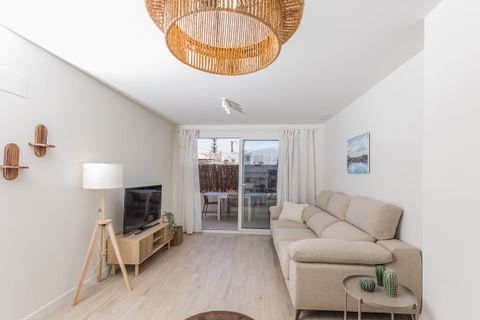 Appartement à louer - Javea, Alicante - € 1 800 | Réf: ELI1375 | Kyero