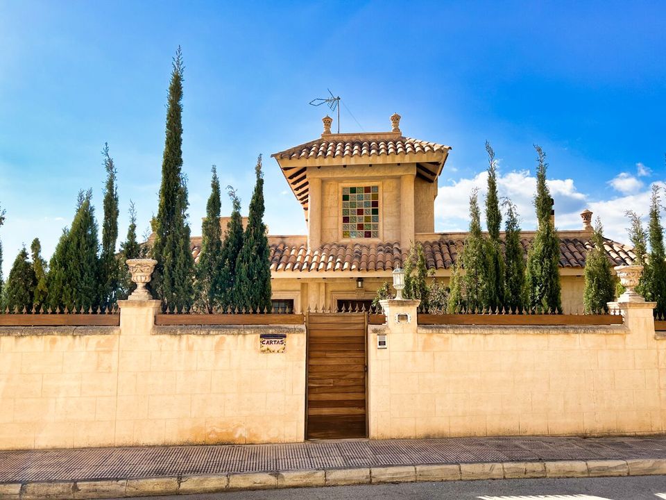 Properties for sale in Spain | Kyero