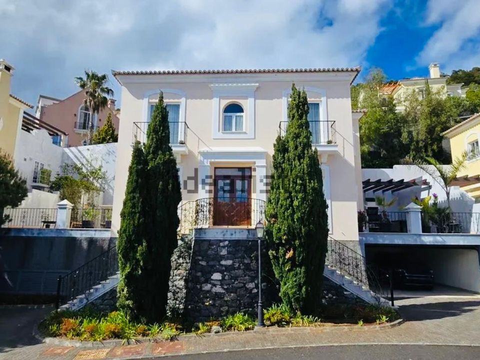 Property for Sale in Funchal - Buy Houses, Apartments & More | Kyero