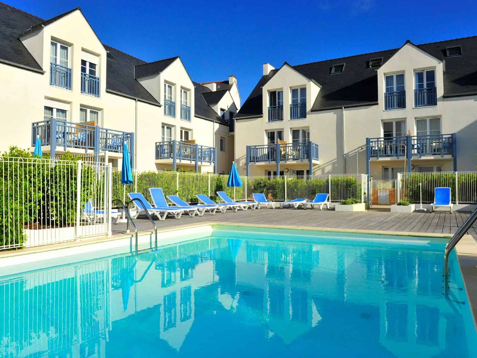 Properties for sale near beach in Brittany | Kyero